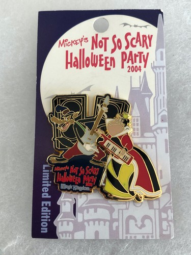 WDW MNSSHP 2004 HALLOWEEN PIN FEATURING GOOFY, LE 2000 | eBay