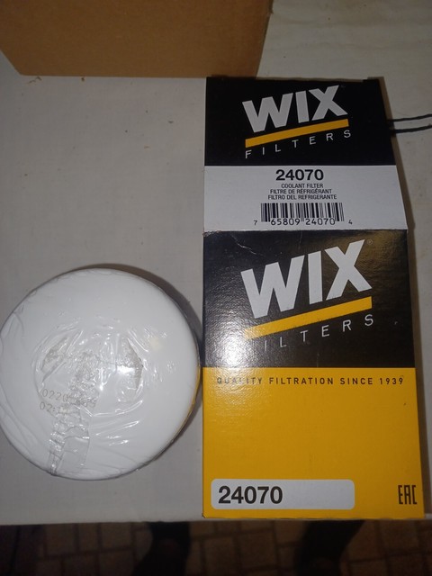 WIX Filters 24070 Heavy Duty Spin On Coolant Filter with Seal Made in ...