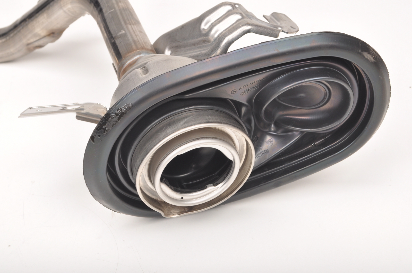 MERCEDES KLASA A W177 A250 2.0 16V FUEL FILLER PIPE A1774701700 | eBay UK