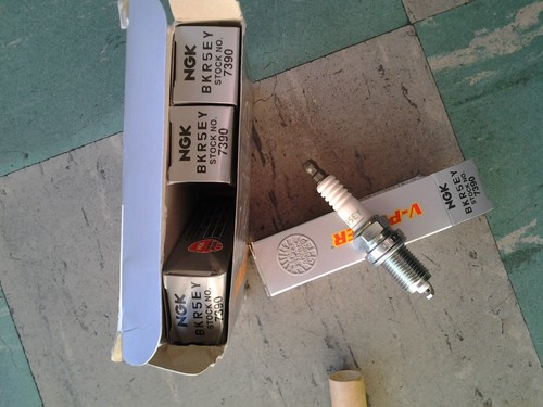 NGK 7390 Spark Plug 8 pack BKR5EY made in Japan | eBay