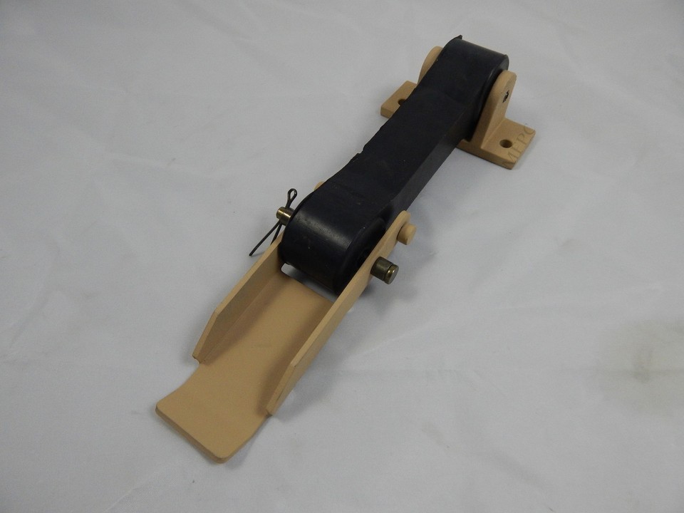 Hood Latch Assembly - TAN Humvee Hummer H1 12338909 2540-01-185-9530 ...