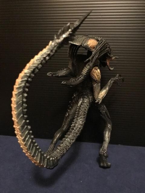 Neca predalien Aliens vs Predator Requiem Hybrid Warrior AVPR AVP open ...