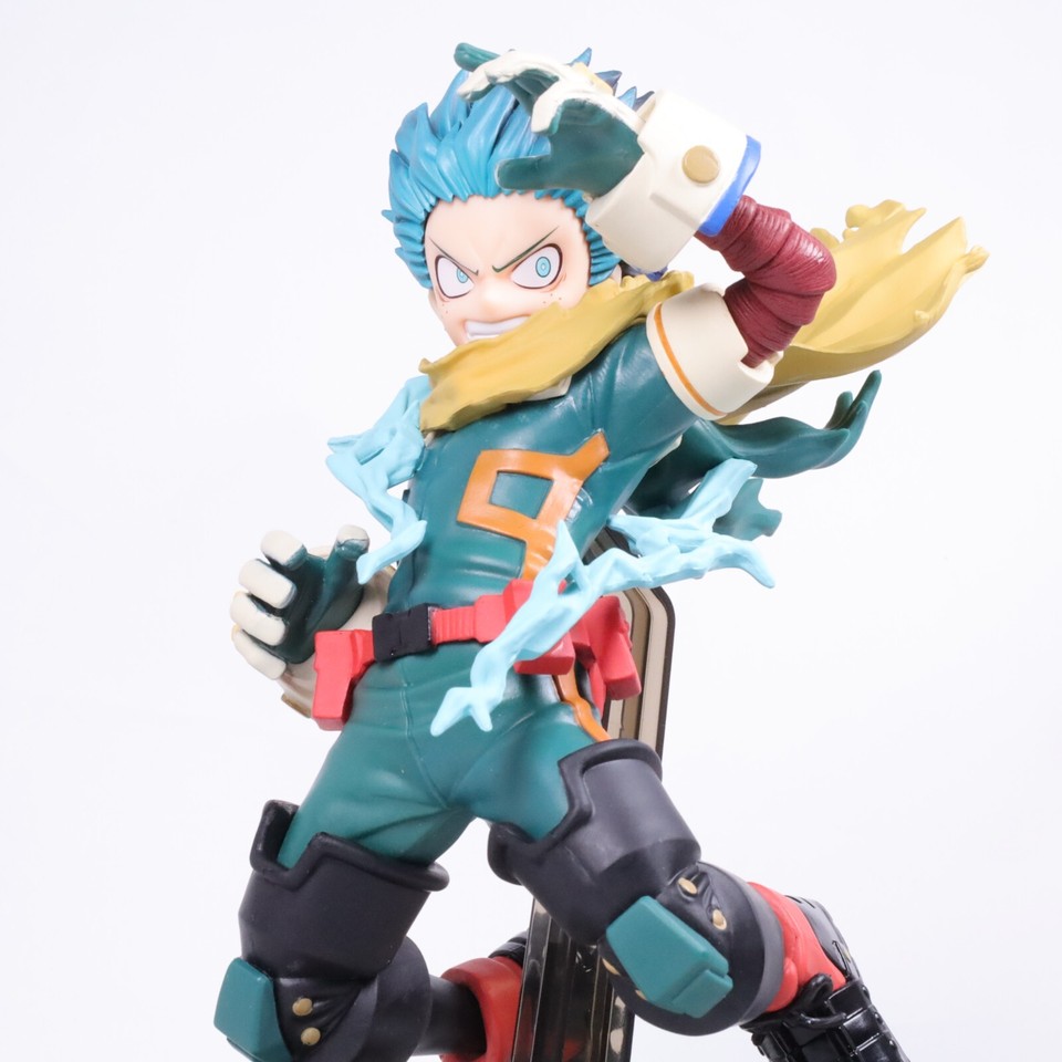 My Hero Academia Figure Izuku Midoriya & Katsuki Bakugo set Amazing ...