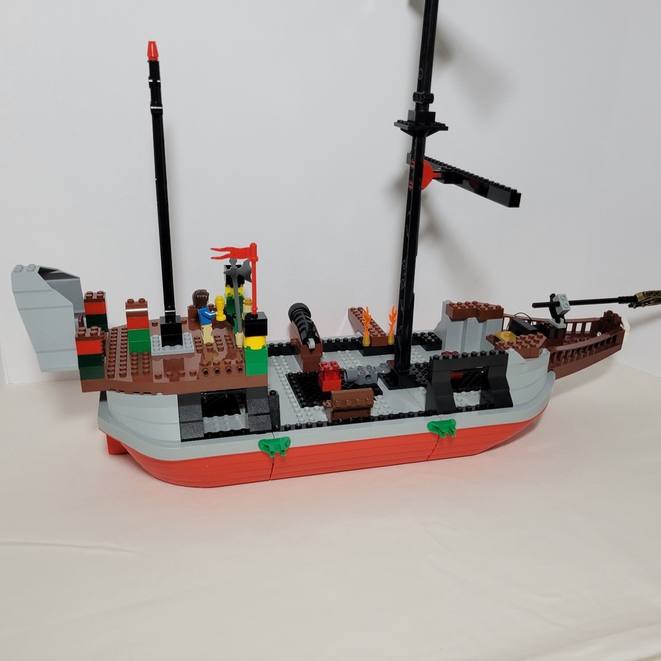 Lego Pirates 7075 Captain Redbeard's Pirate Ship Incomplete *READ ...