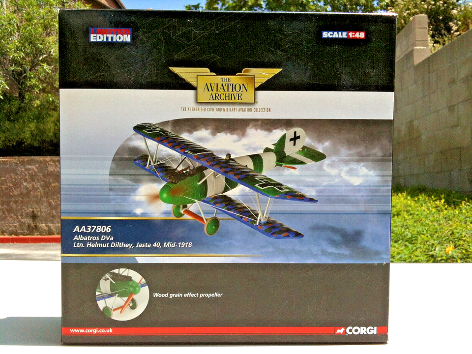 Corgi Albatros D.V Fighter Helmut Dilthey, Lille, France, July 1918 1: ...