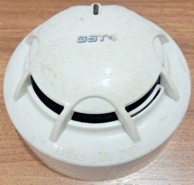 Set of 8X Gst di-m9102 intelligent photoelectric smoke detector | eBay