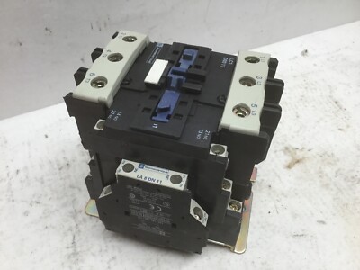 Telemecanique LC1D8011 Contactor 125A 120V LC1-D8011 WITH LA8DN11 LA 8 ...