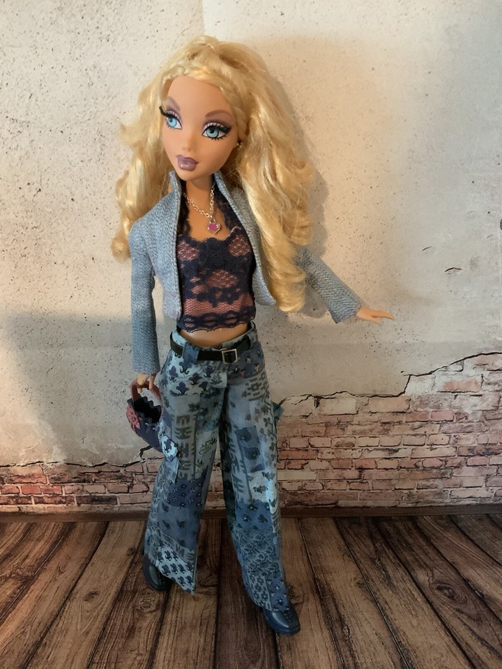 Barbie My Scene Doll + DOLL COLLECTORS CLUB Fashion Ensemble Very 😎 ...