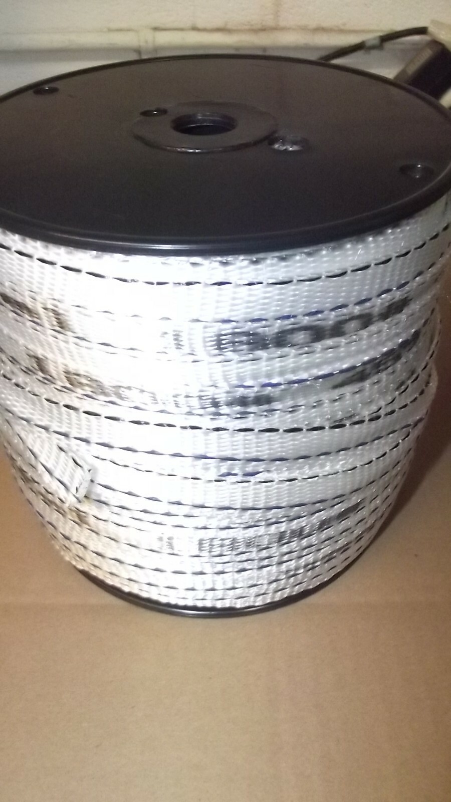 5/8" x 600' 1800# tensile polyester detectable pull tape, mule tape ...