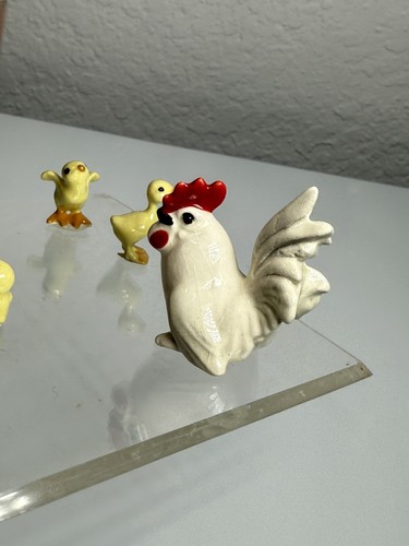 Hagen Renaker Chicken Family, 4 Babies, Momma Hen And Papa Rooster (6 ...