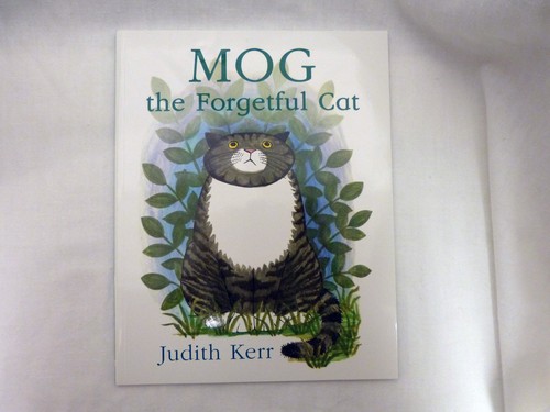 Mog the Forgetful Cat by Judith Kerr (2005, Paperback, New Edition)25th ...