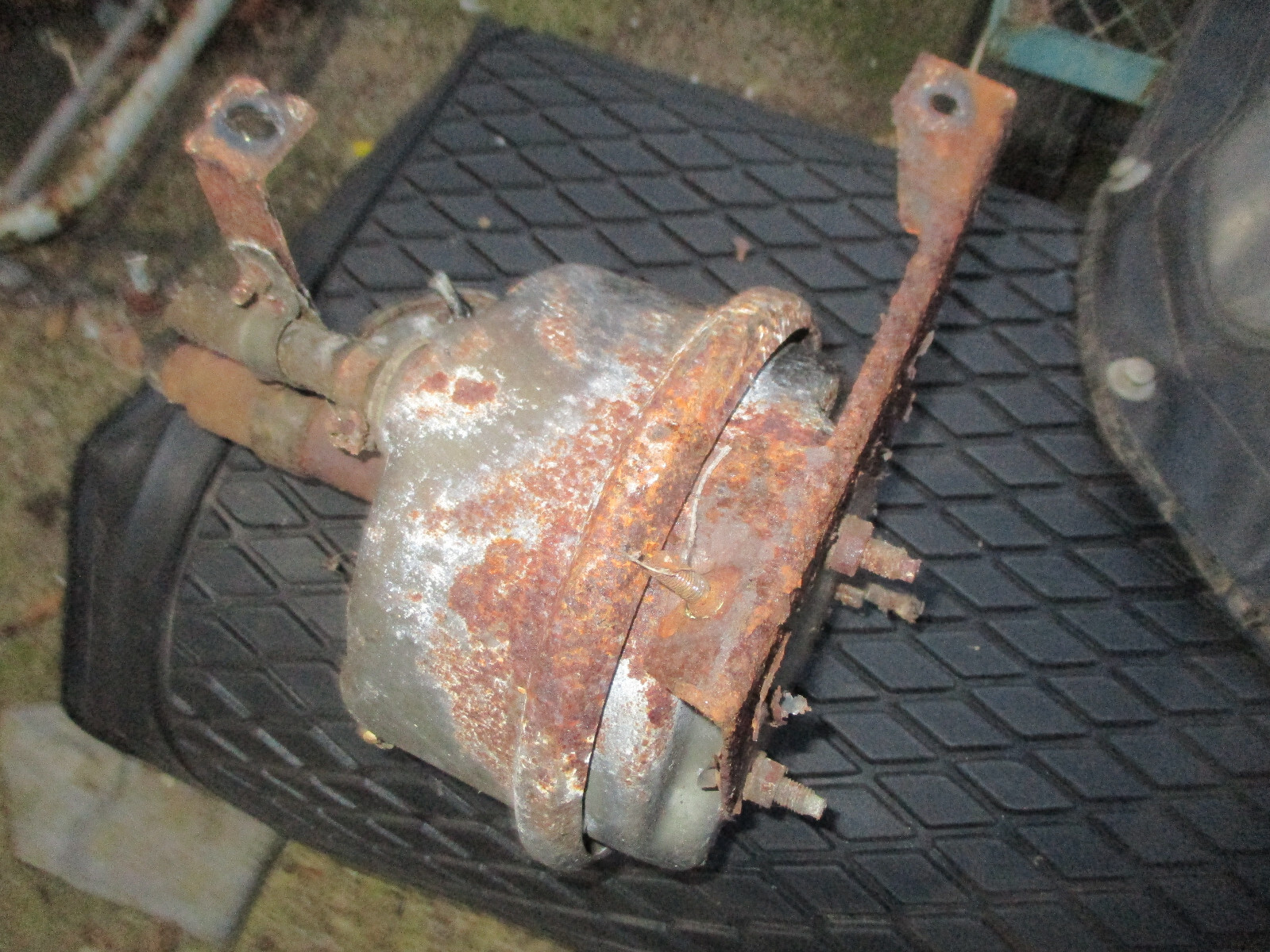 MG MGB MGBGT Remote brake servo with mounting bracket | eBay