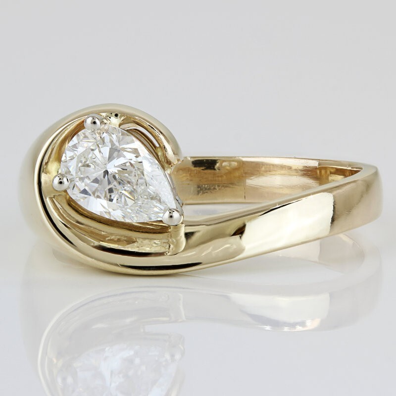 14K Yellow Gold MWI Eloquence Swirl Solitaire Pear Diamond Anniversary ...