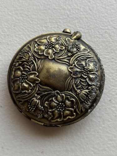 1928 Gold Plated Floral Scroll Dual Locket & Compact Mirror | eBay