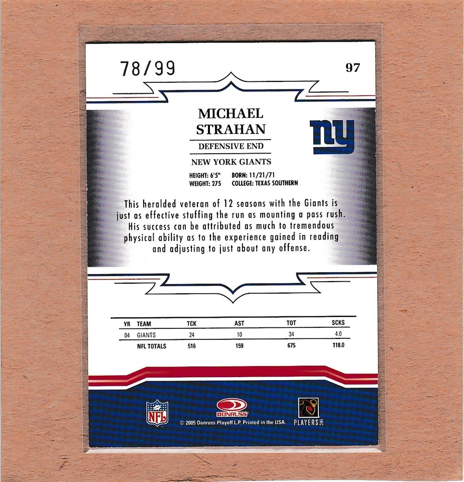 2005 Throwback Threads Gold Holofoil Football Card #97 Michael Strahan ...