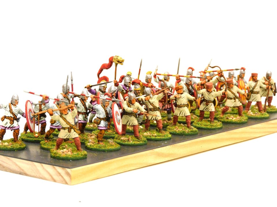 Painted 28mm Late Roman Infantry Unit by Victrix of 27 Figures (Lot #4 ...