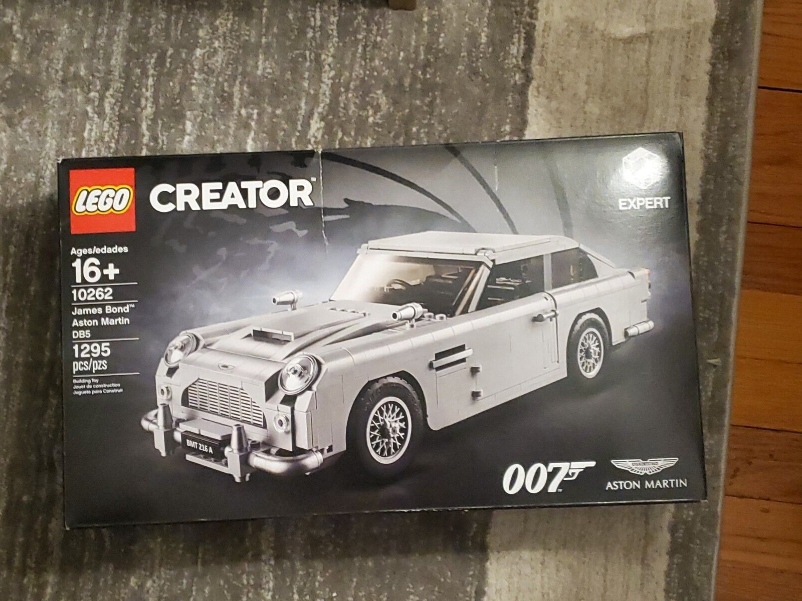 LEGO Creator Expert: James Bond Aston Martin DB5 (10262) for sale ...