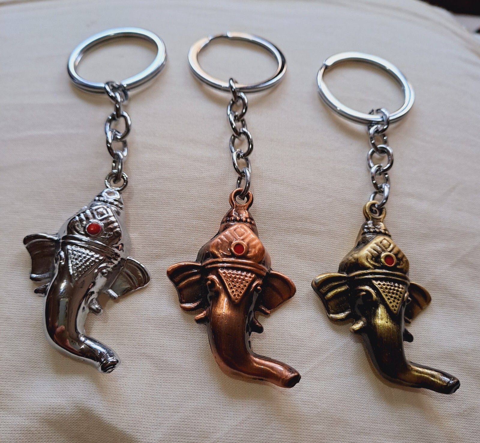 Aura Beautiful 3 Pc Ganesha Ganpati Keychain Metal Body Goodluck Gifts ...