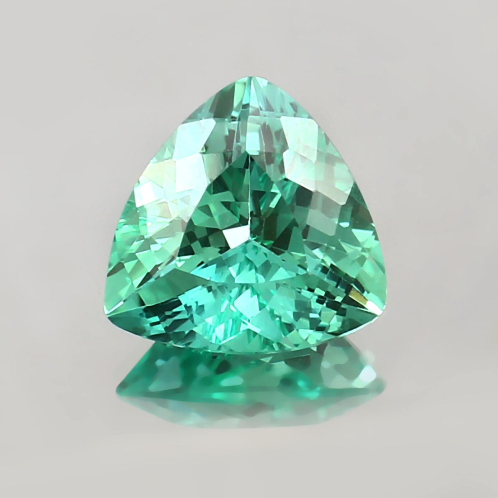 Natural Ceylon Blue-Green Color Parti Sapphire Trillion Cut Loose ...