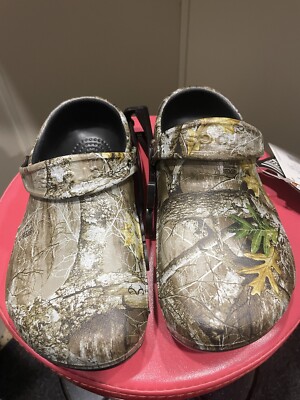 Famous Brand Bistro Realtree Edge Clogs Mens 4 or womens 6 Camouflage ...