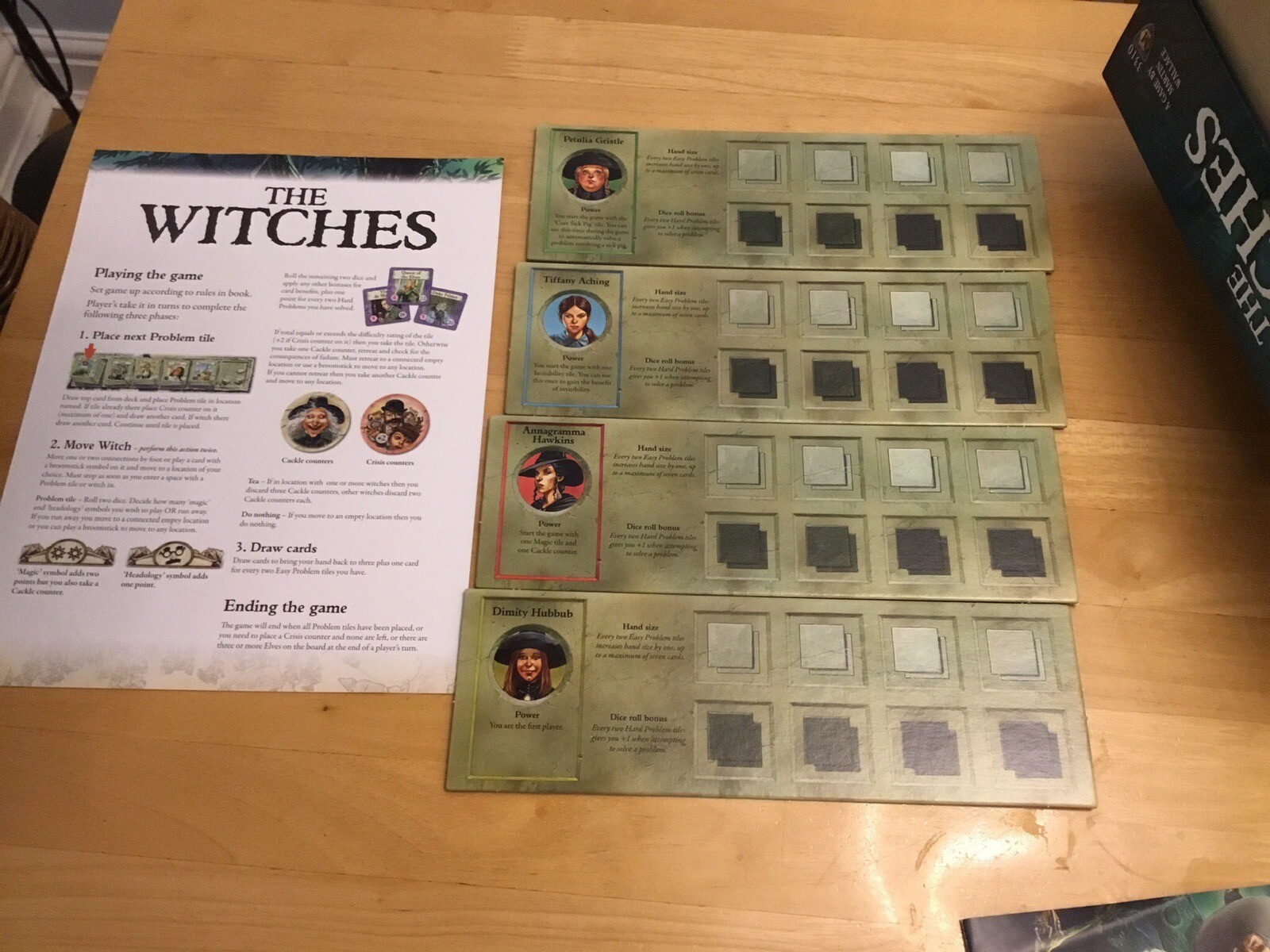Terry+Pratchett+The+Witches+Board+Game+Mfg+3310+Wfr3305+794628997087 ...