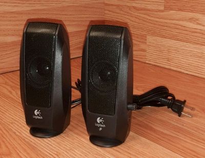 Logitech (S-120) Left & Right Wired Computer Speakers With Volume ...