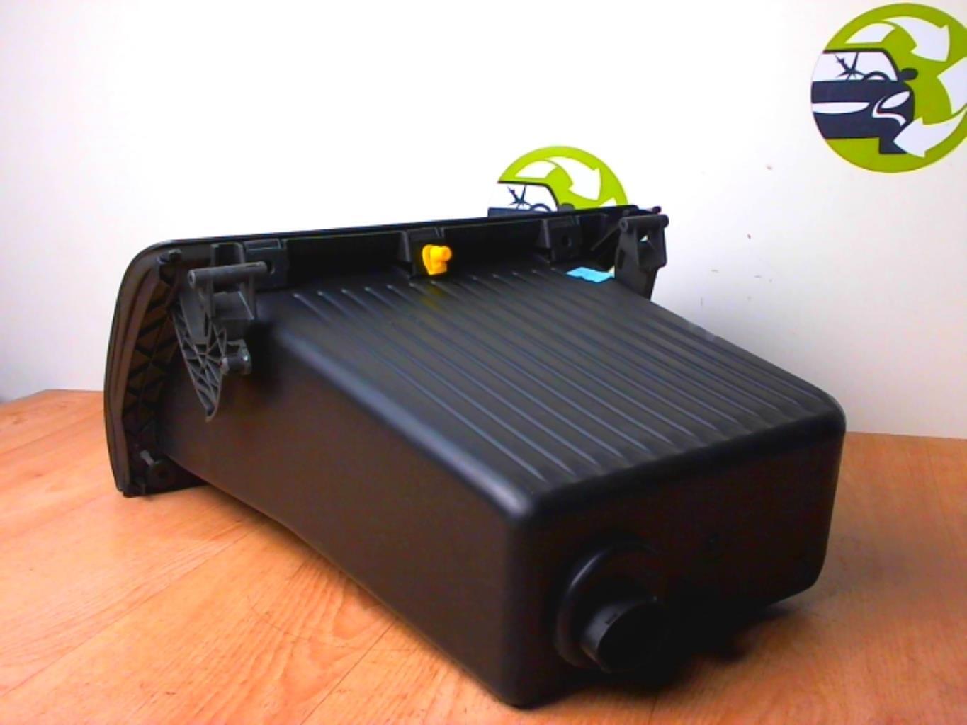 Boite a gants FORD FOCUS 2 4M51-A06044-CEW | eBay