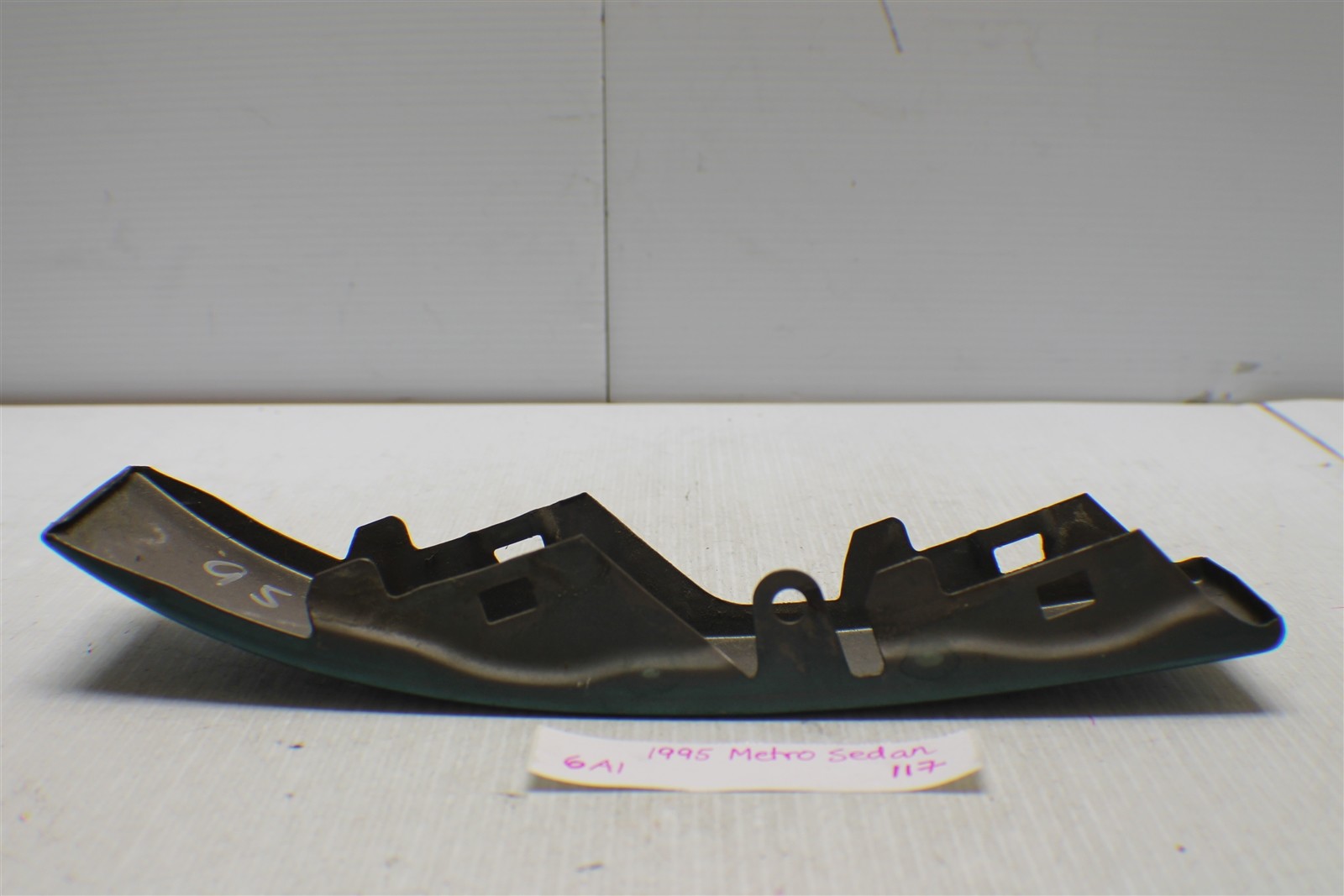 1995-2001 Geo Metro Firefly 4 Door Right Pass Tail light Trim Only 17 ...