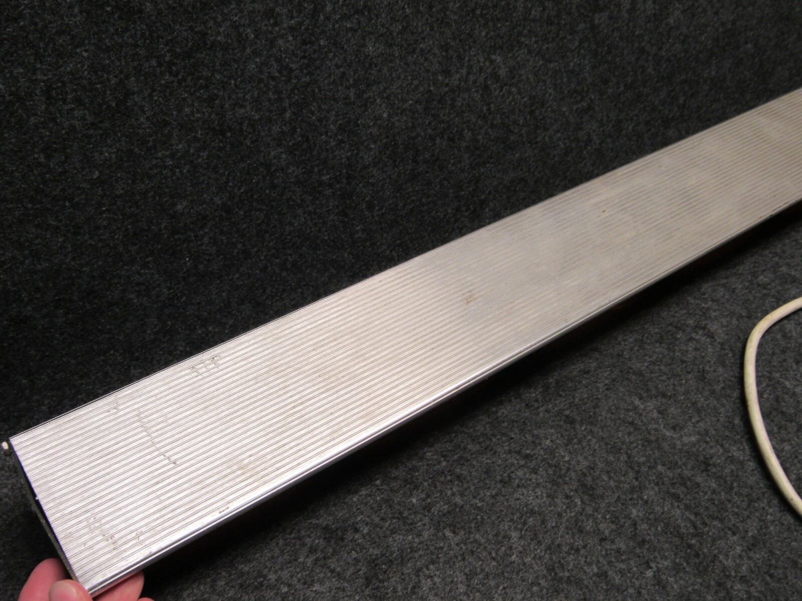 Galls DR001 LED Arrow Bar Traffic Advisor 42" Amber Light Flashing 12 ...