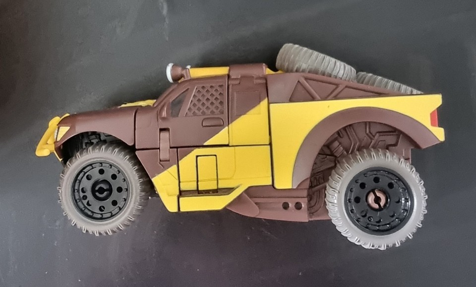 Hasbro Transformers Crossovers Marvel Wolverine 6-inch Figure | eBay UK