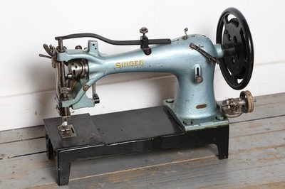 Singer Class 7 Industrial Walking Foot Sewing Machine Heavy Duty ...
