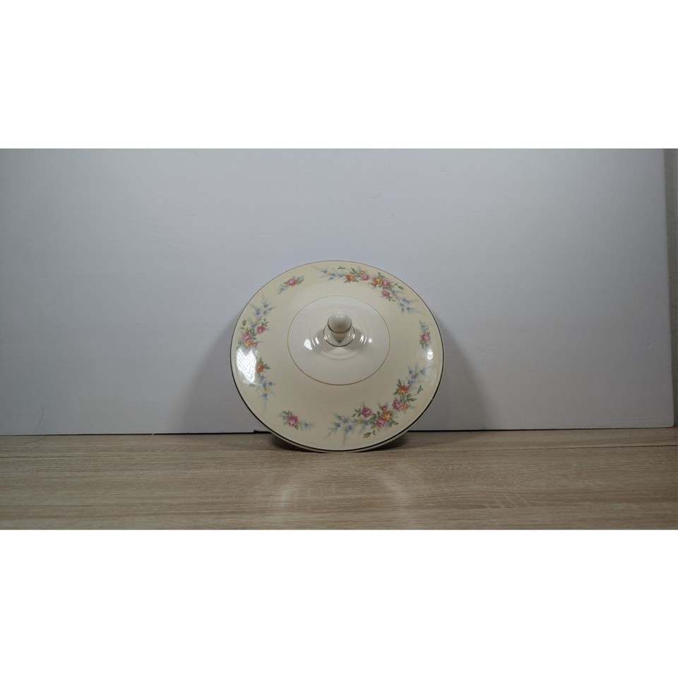 TST Taylor Smith Taylor Cogshell Nautilus Covered Vegetable Bowl Floral ...