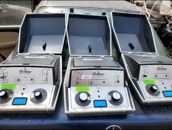 BELTONE 119 Portable Screening Student Hearing Test Audiometer - W ...