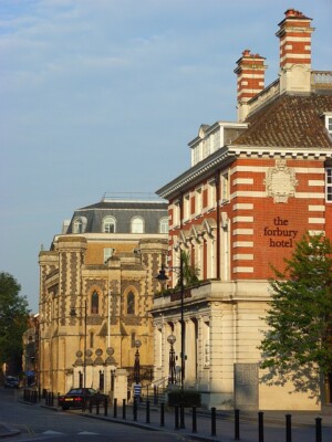 Photo 6x4 The Forbury, Reading The hotel occupies the old shire hall ...