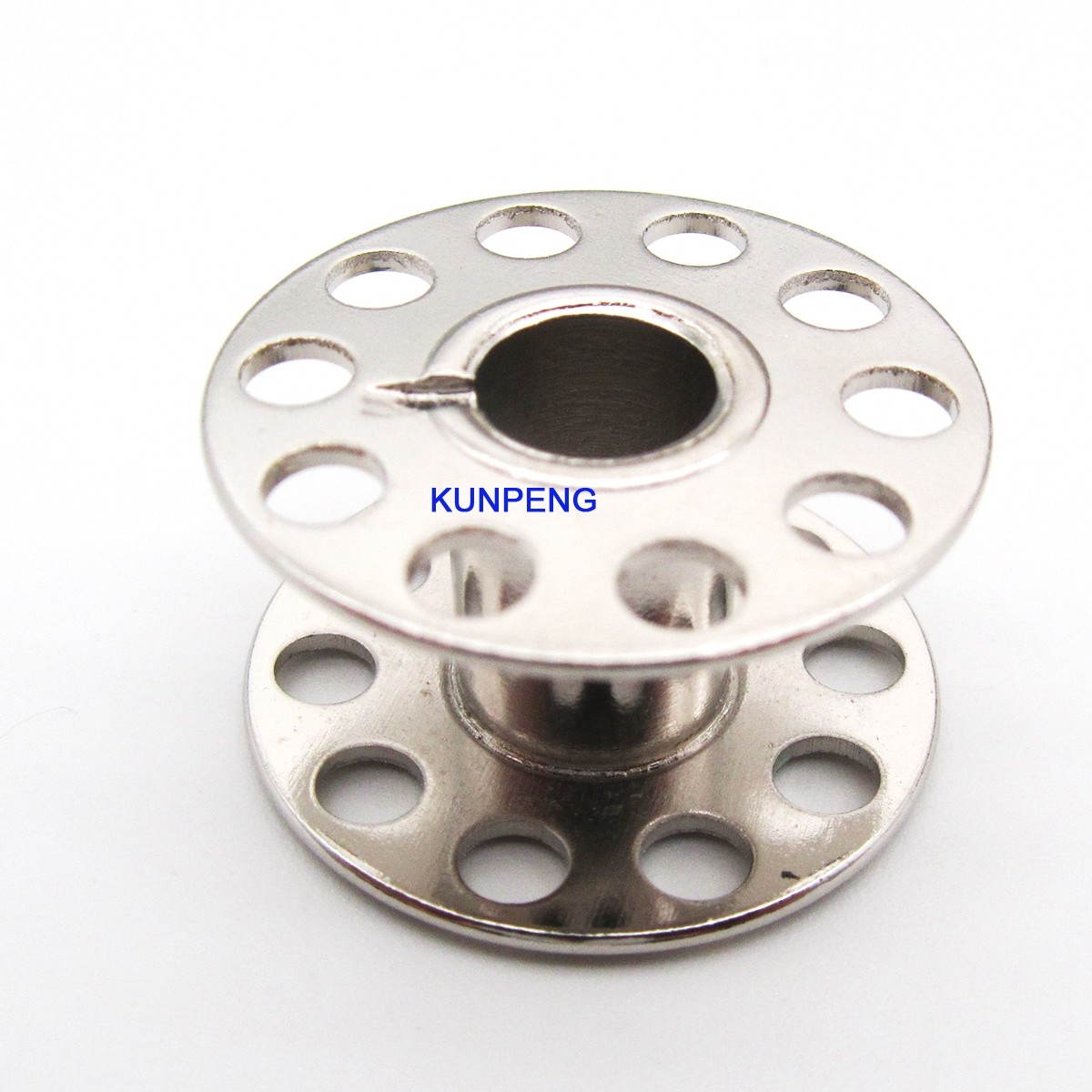 2518 20pcs bobbin plus plastic box for Singer 331K1, 331K4, 331K5 ...