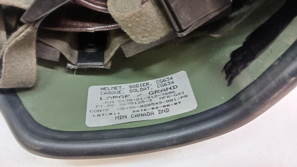 Canadian army helmet CG634 Large with cadpat cover | eBay