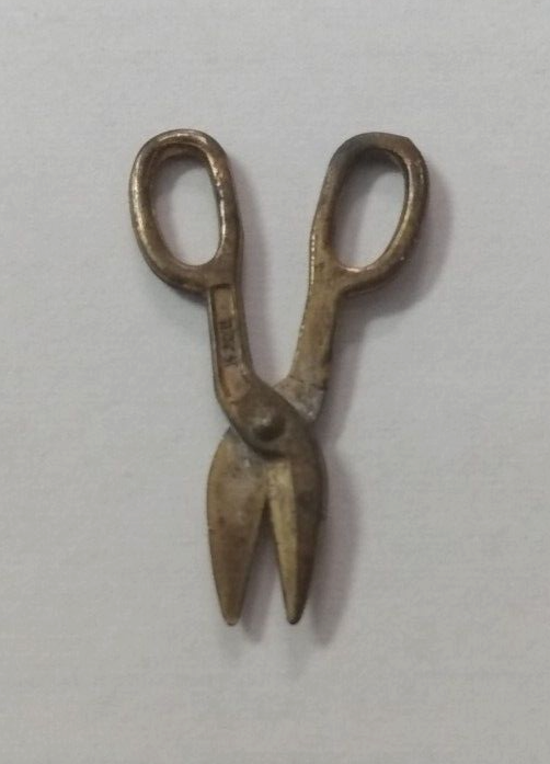 Vintage Gold Metal Intercast 1" Miniature Scissors or Tin Snips Hinged ...