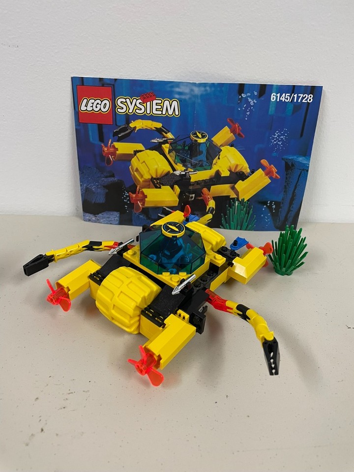 LEGO Aquazone set 6145/1728 - Crystal Crawler (6145) with Base (1728 ...