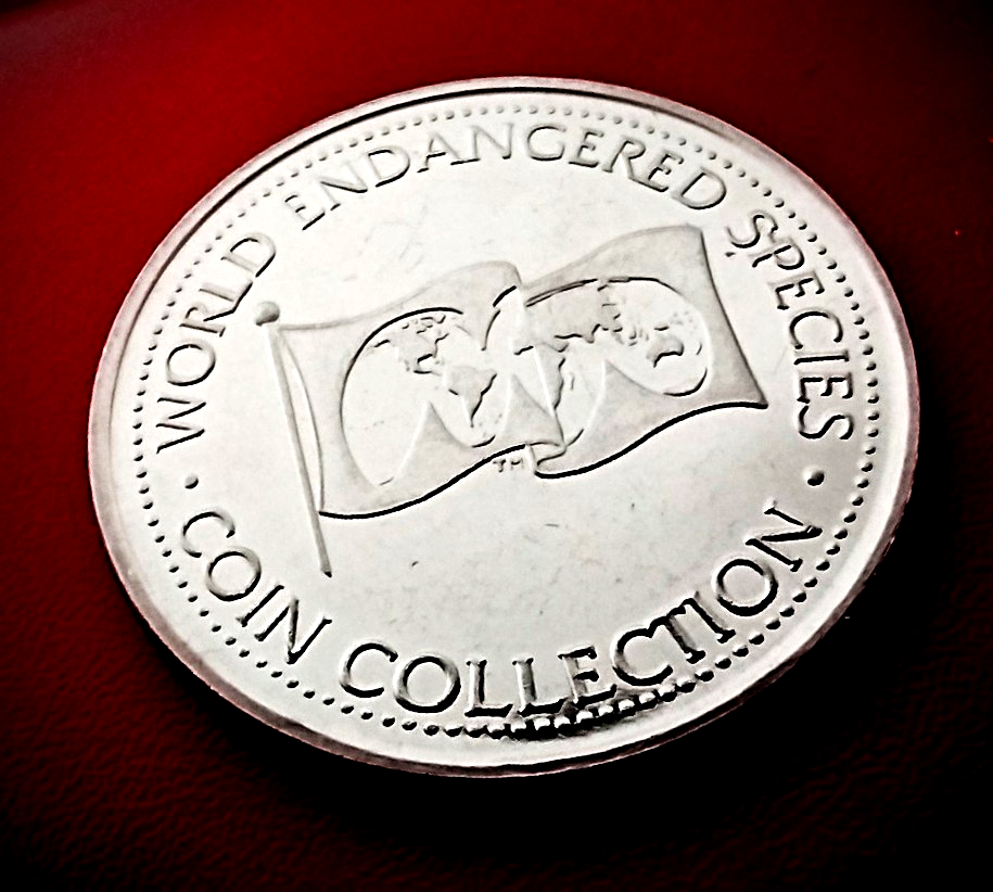 1995 World Endangered Species - Complete Card ** Includes Golden Coin ...