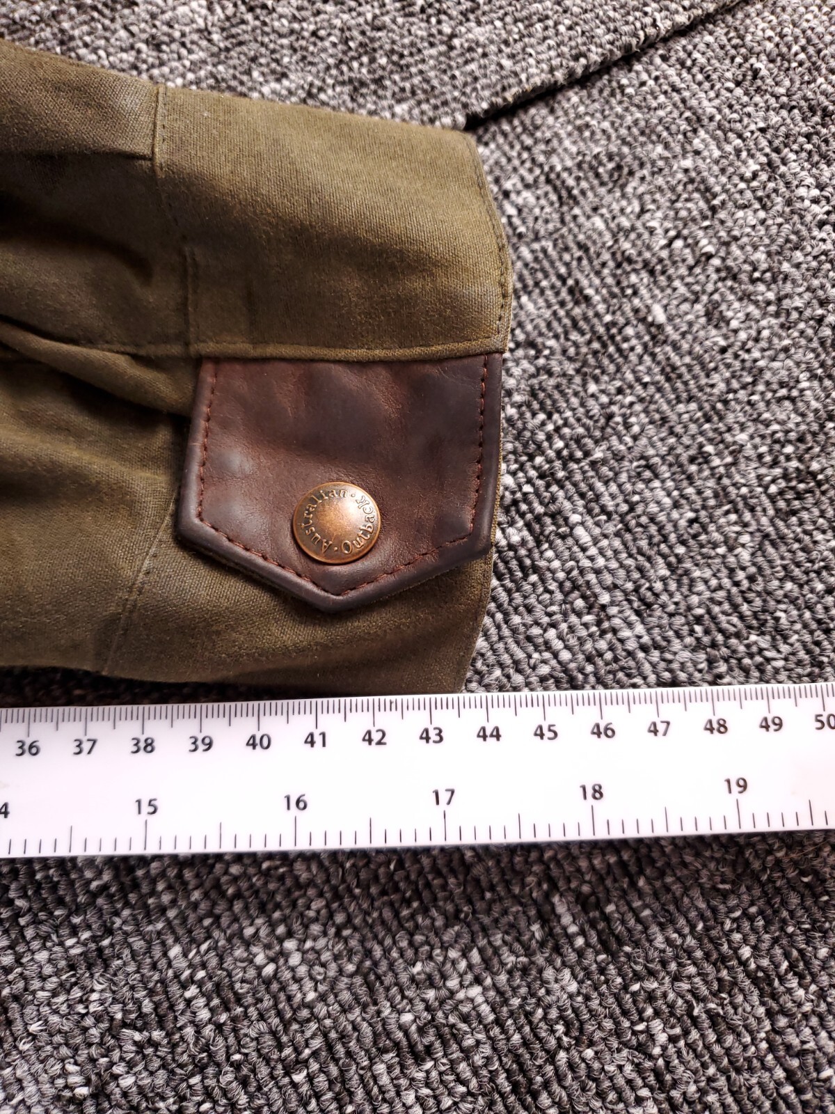 Australian Outback Collection Wax Jacket Men Small - Gem