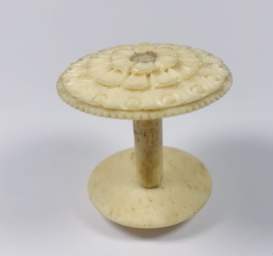 Antique Victorian Cotton Reel Spool Thread Holder Carved Flower Bovine ...