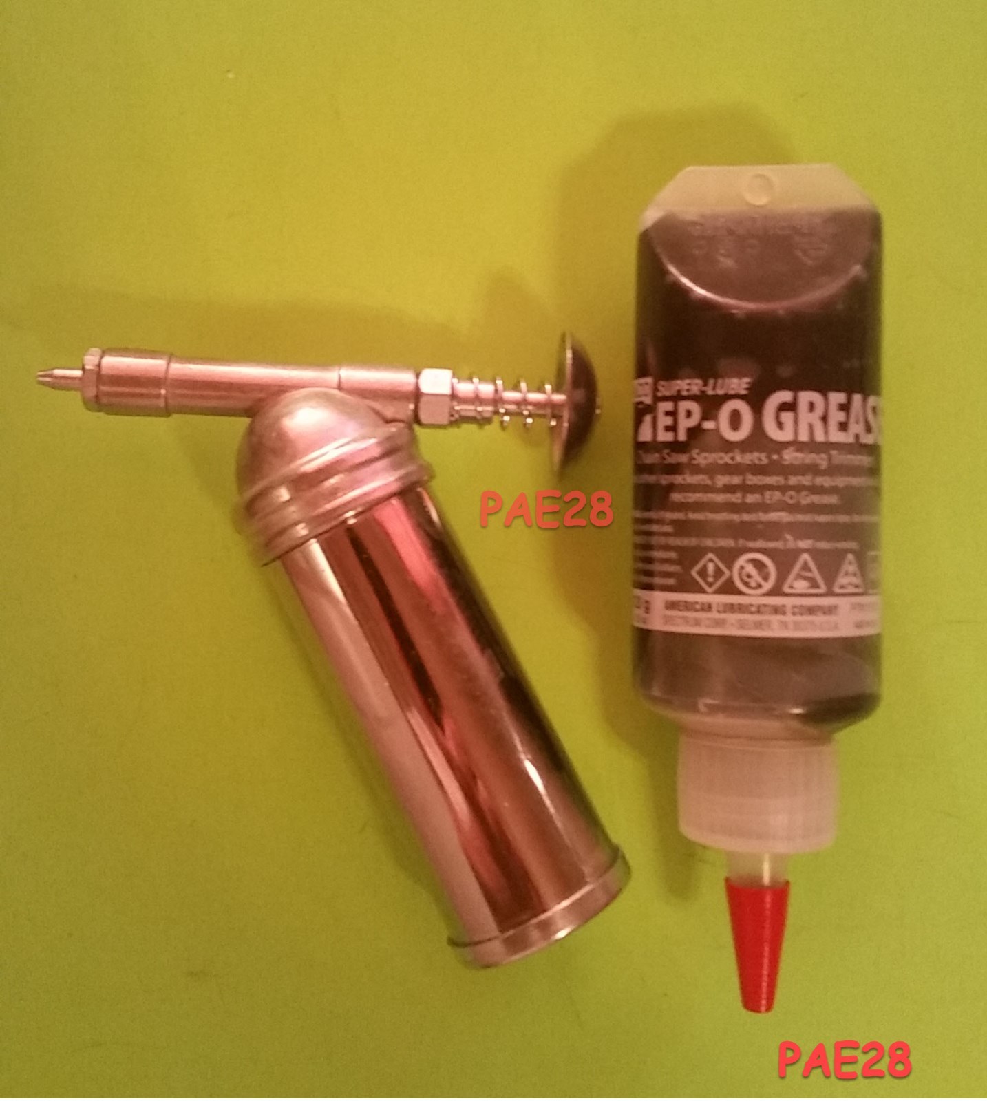 Grease Gun Kit for most Chainsaw Bars, Metal EPO grease included ...