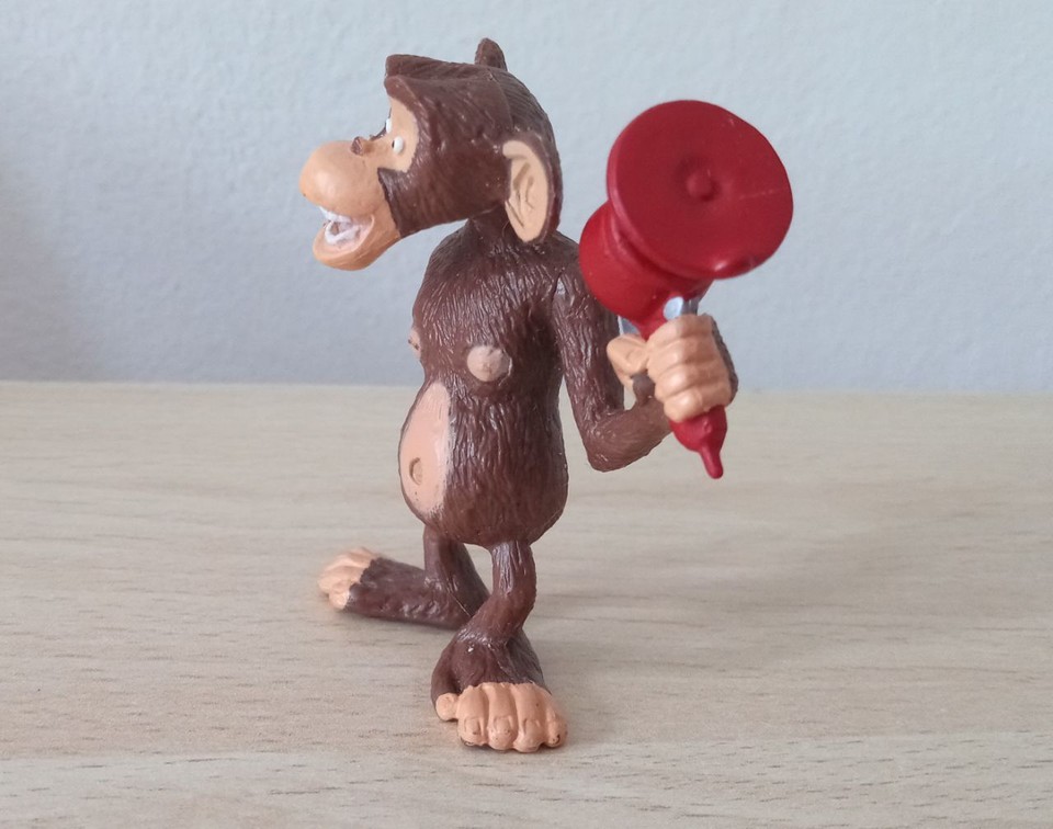 Monkey PVC FIGURE from the movie Madagascar BRAND DWA 2010 | eBay