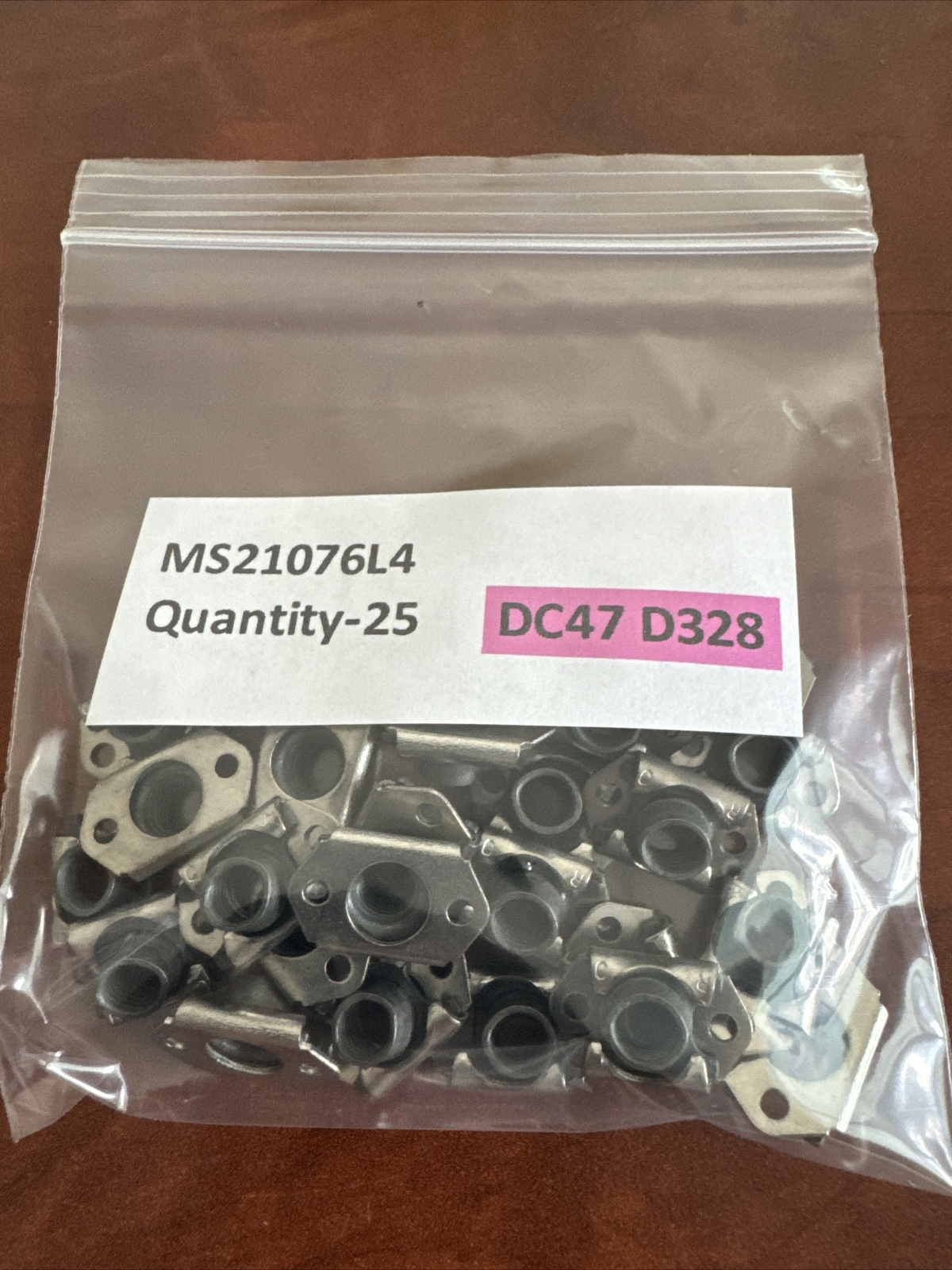 Qty-25 Nutplates MS21076L4 New. DC47 D328 | eBay