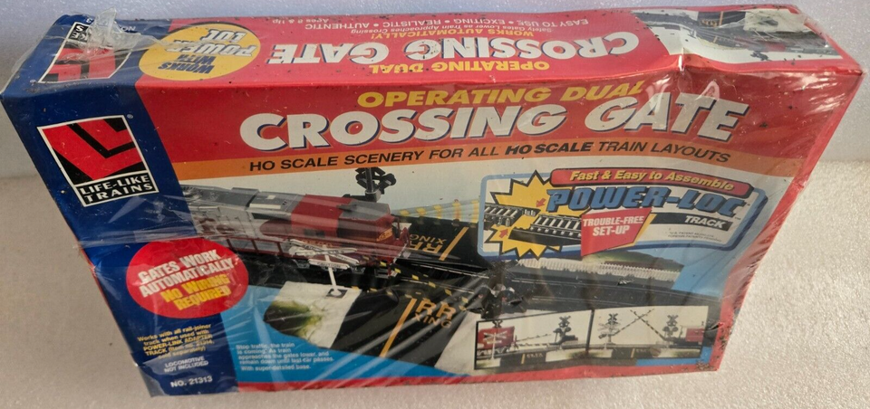 Life-Like Trains Operating Dual Crossing Gate HO Scale 21313 | eBay