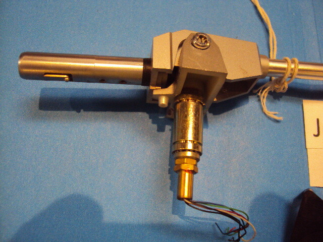 JVC QL-A200 Turntable Original Tonearm. Tested. Parting Out Entire JVC ...