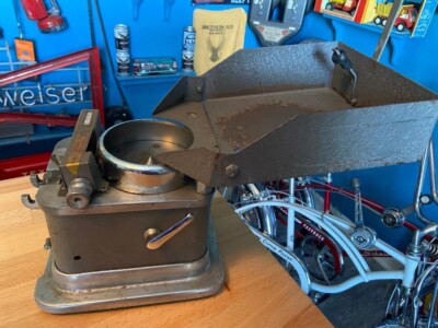Coin & Change Sorting - Vintage Coin Counter