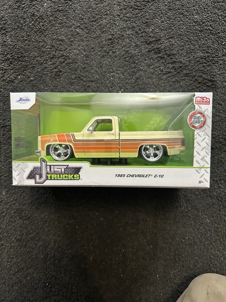 Jada 1:24 1985 Chevrolet C10 Pickup with Cartelli Wheels Beige Just ...