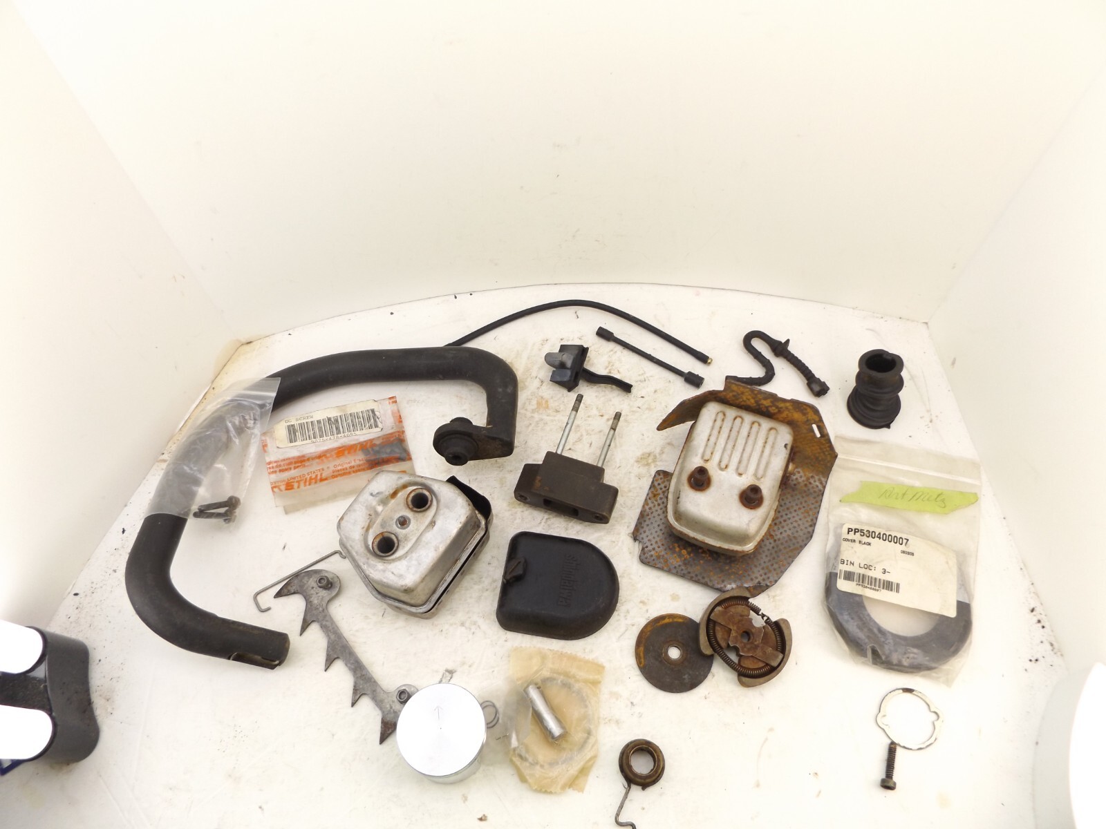 MIXED SMALL ENGINE PARTS LOT HUSQVARNA STIHL POULAN CRAFTSMAN SHINDIAWA ...