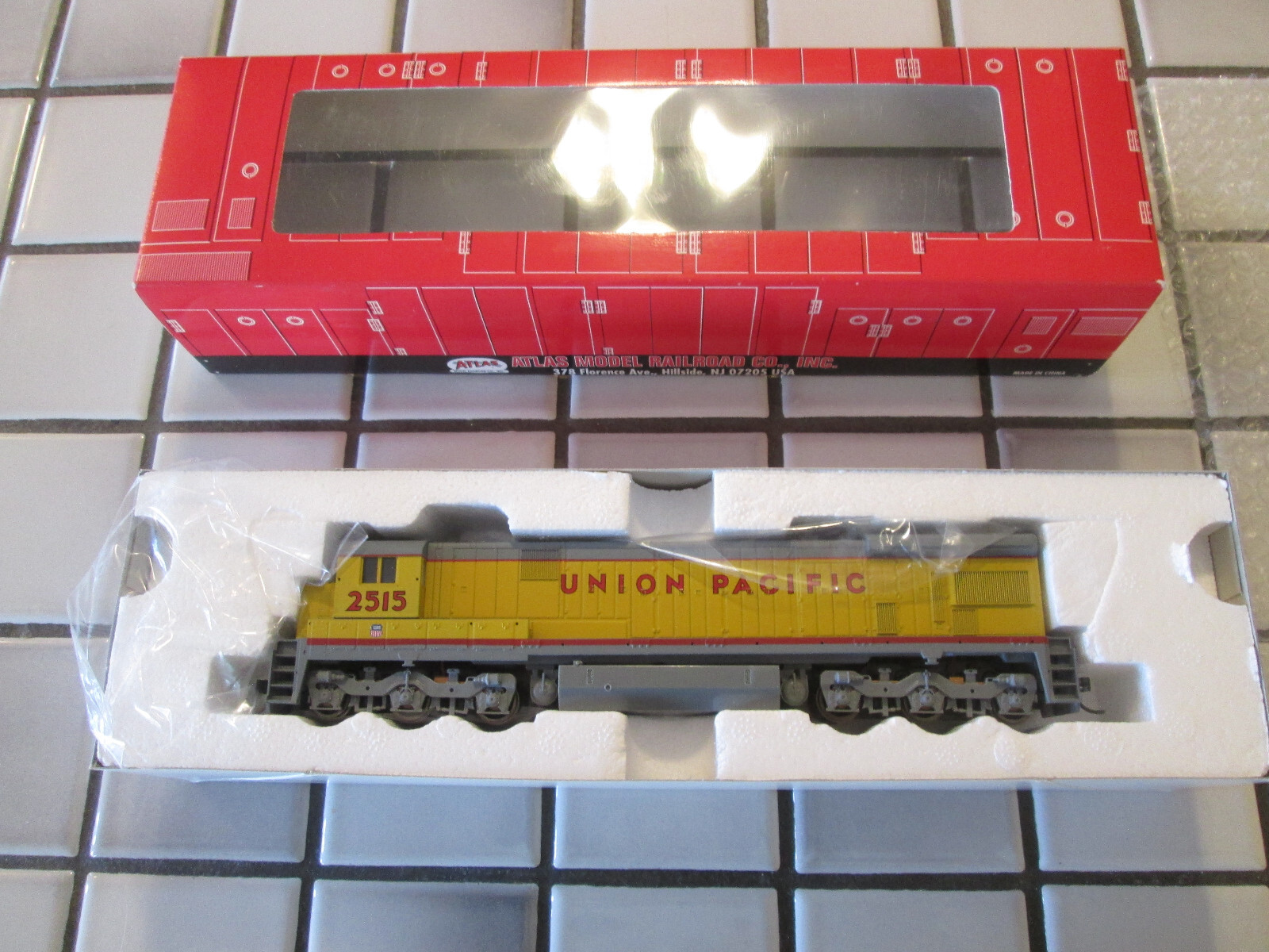 atlas UNION PACIFIC C30-7 powered engine HO scale | eBay